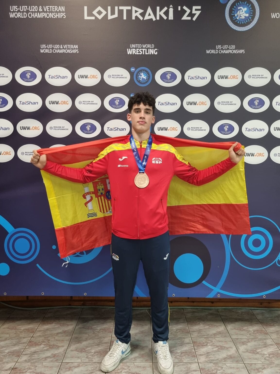 Gael Rodríguez brilla en el Mundial UWW: plata y bronce para el futuro ...